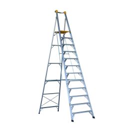 GORILLA Platform ladder 3.6m (12ft) Aluminium 180kg Heavy Duty ...